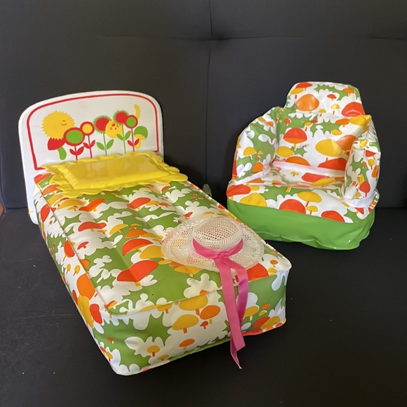 Zee Toys | Toys | Vintage Barbie Puff N Play 97s Inflatable Furniture ...